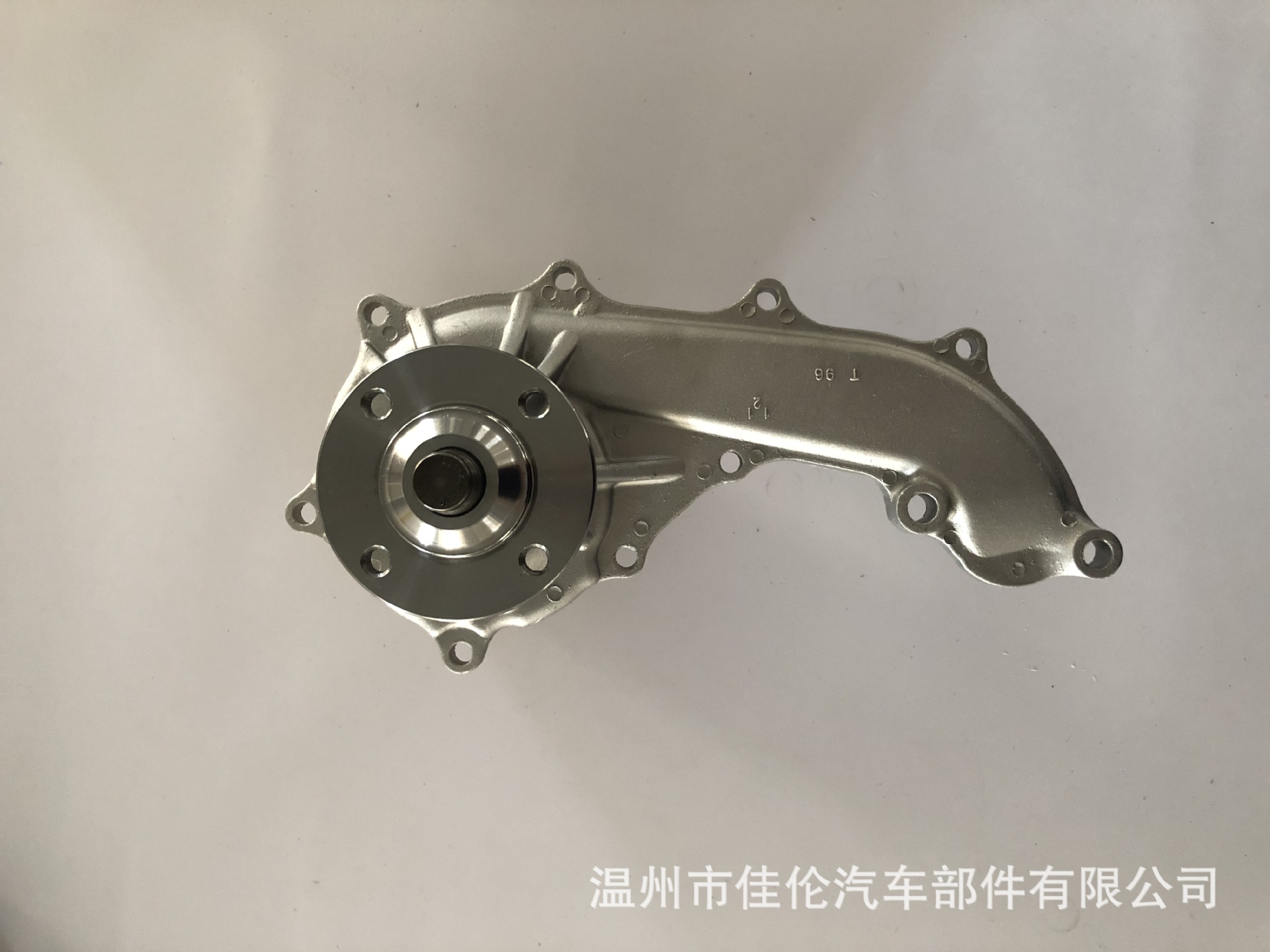 定制 汽车水泵T-152 GWT-96A GWT-131A 1TR 3RZ 16100-79445-阿里巴巴