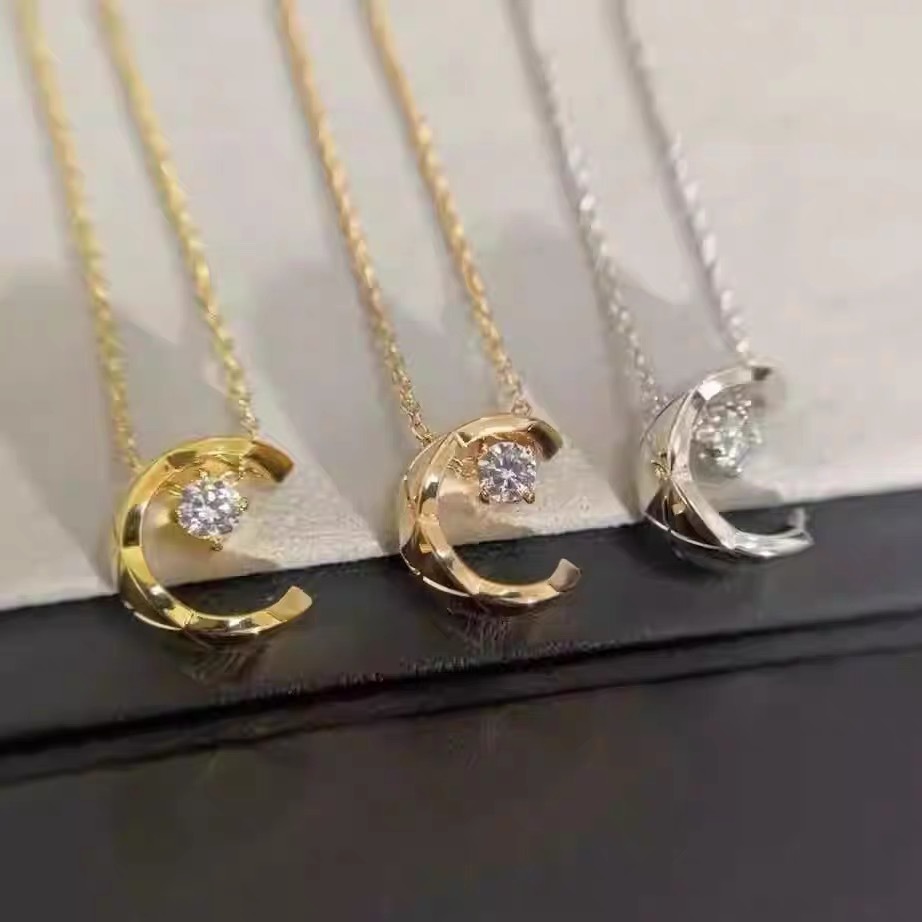 高版本V金cnc工艺coco菱格项链水冰月圆环钻石锁骨链镀18k金吊坠-阿里巴巴