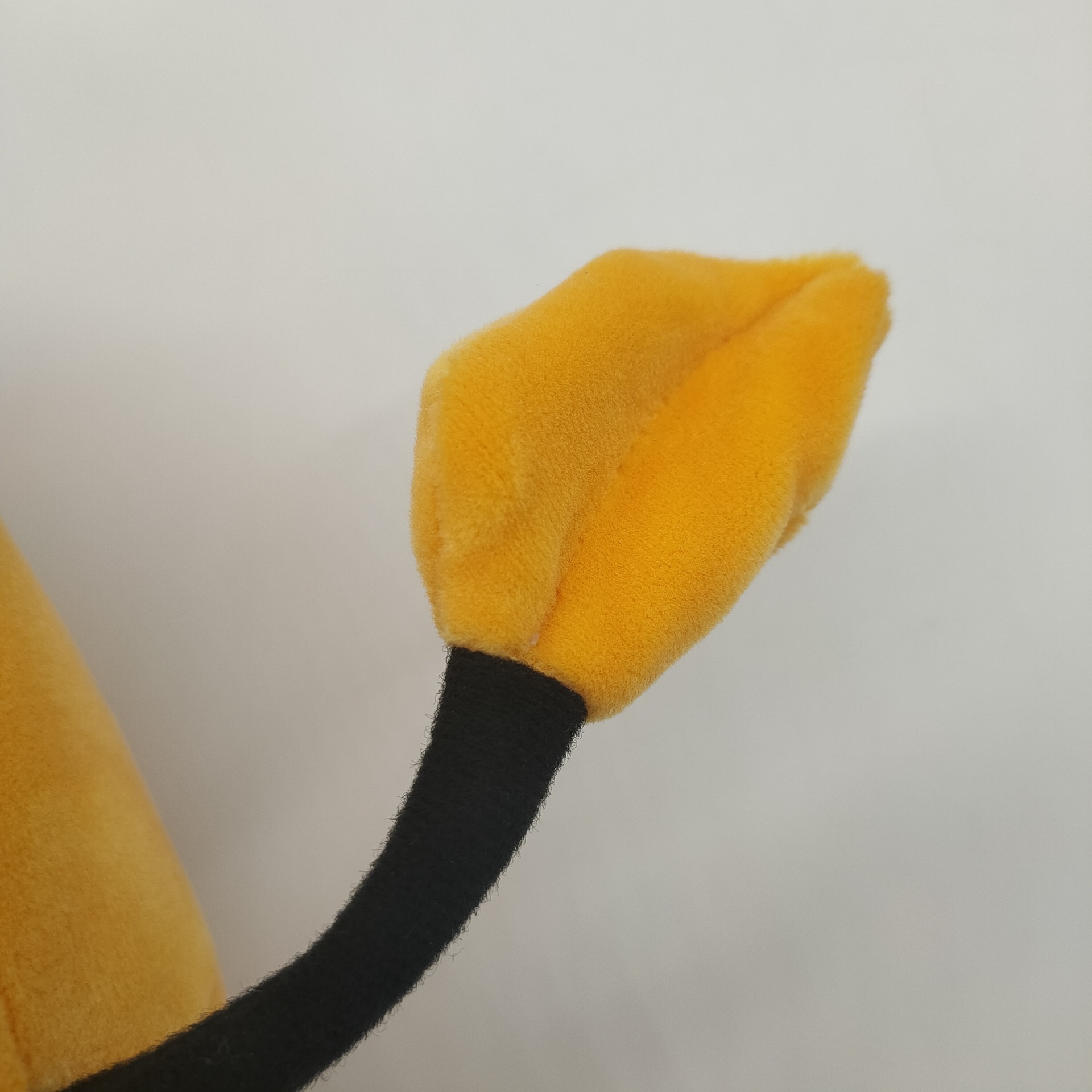 跨境新品 PWA Ball Plush 绿苹果与大眼睛抱枕公仔 毛绒抱枕玩偶-阿里巴巴