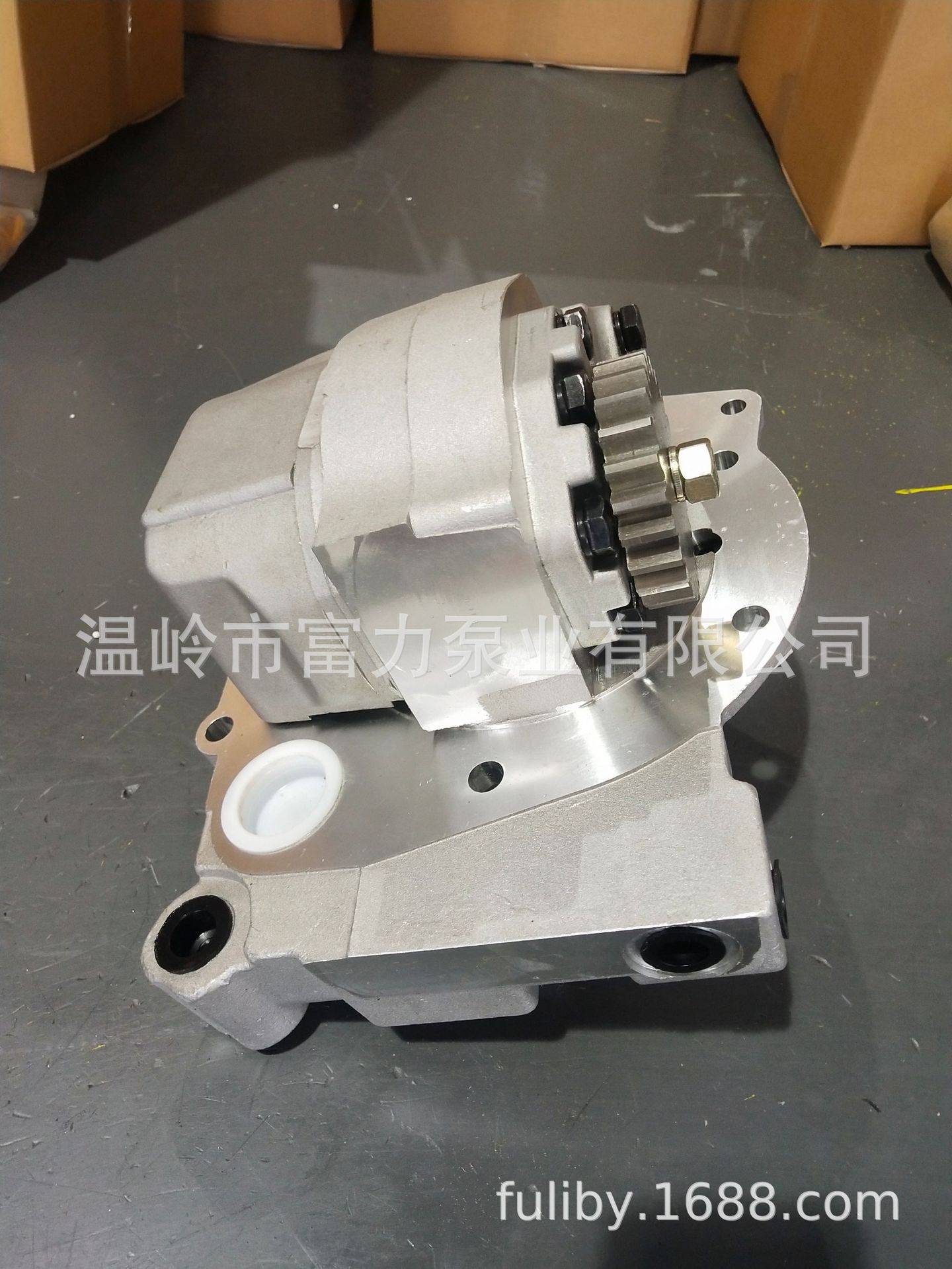 82988360 81871528 TRACTOR PUMP 齿轮泵 农机泵-阿里巴巴