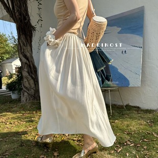 MADEINOST 春季上新休闲纯色百搭轻奢珠光小量感高腰半身裙 28037-阿里巴巴