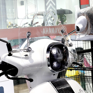 适用五羊本田NWF125踏板摩托改装前挡风玻璃风挡风板通用配件-阿里巴巴