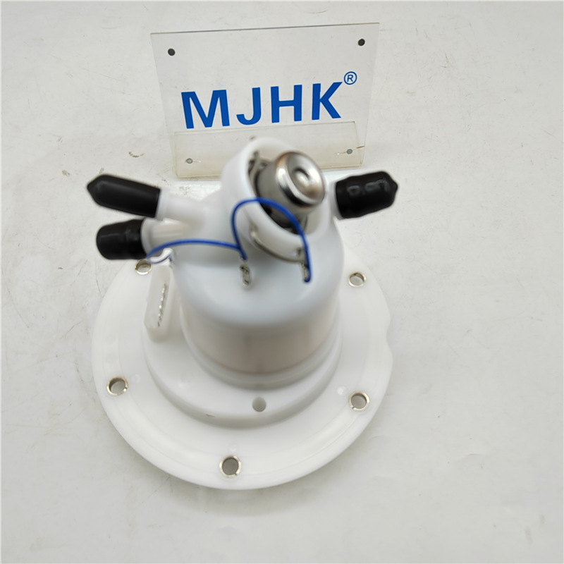 适用于奔驰 C280 C300 燃油格 2214701790 2214700690 ZL0520490A-阿里巴巴