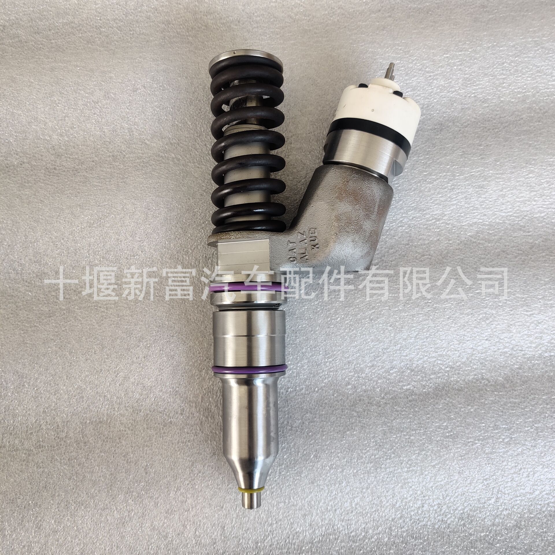 适配卡特C13 C15发动机配件2959085 295-9085喷油器总成-阿里巴巴