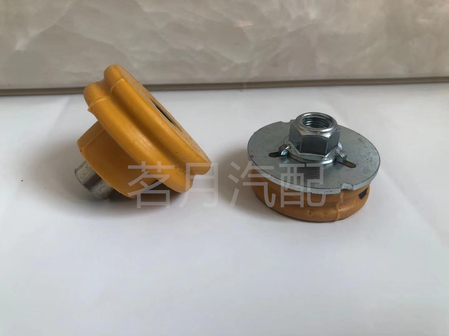 33506771738 33506771737 1系3系后减震器缓冲胶块支撑轴茗月倍创-阿里巴巴