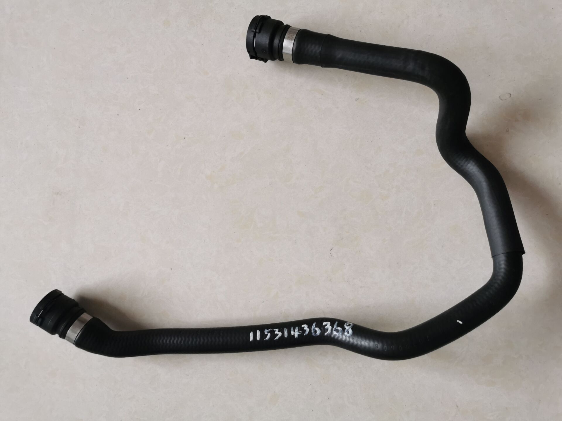 2712002552.2710181382奔宝驰马水管暖风管废气管通风管增压管-阿里巴巴