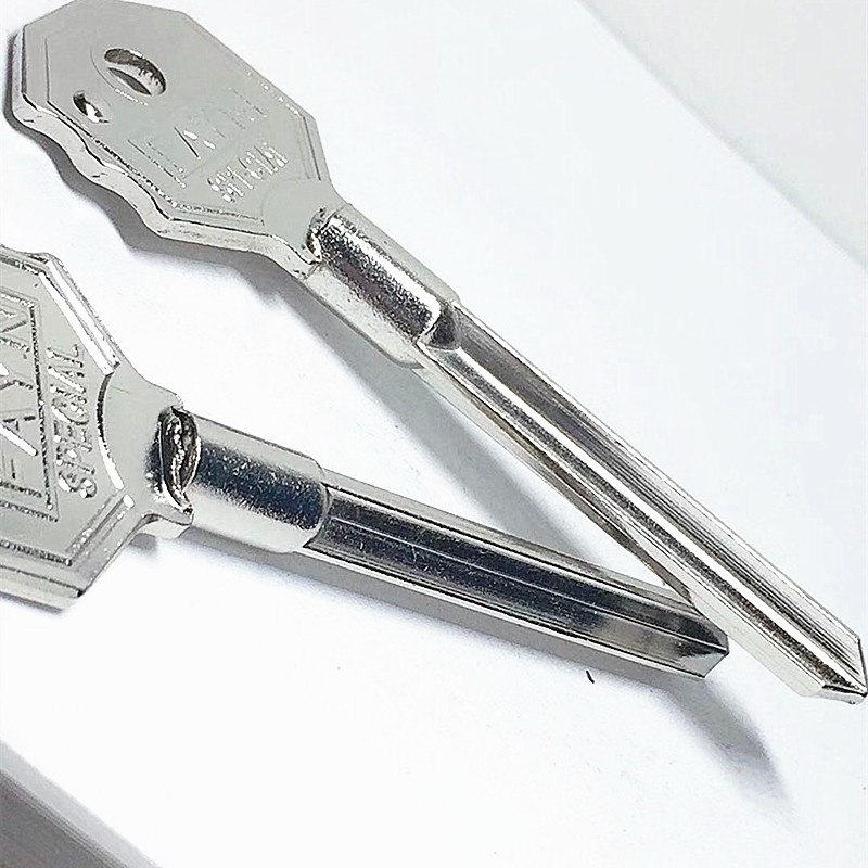 KALE菱边方柄特长铁质新款对位十字开齿割牙勾锁地锁卷门钥匙胚子-阿里巴巴