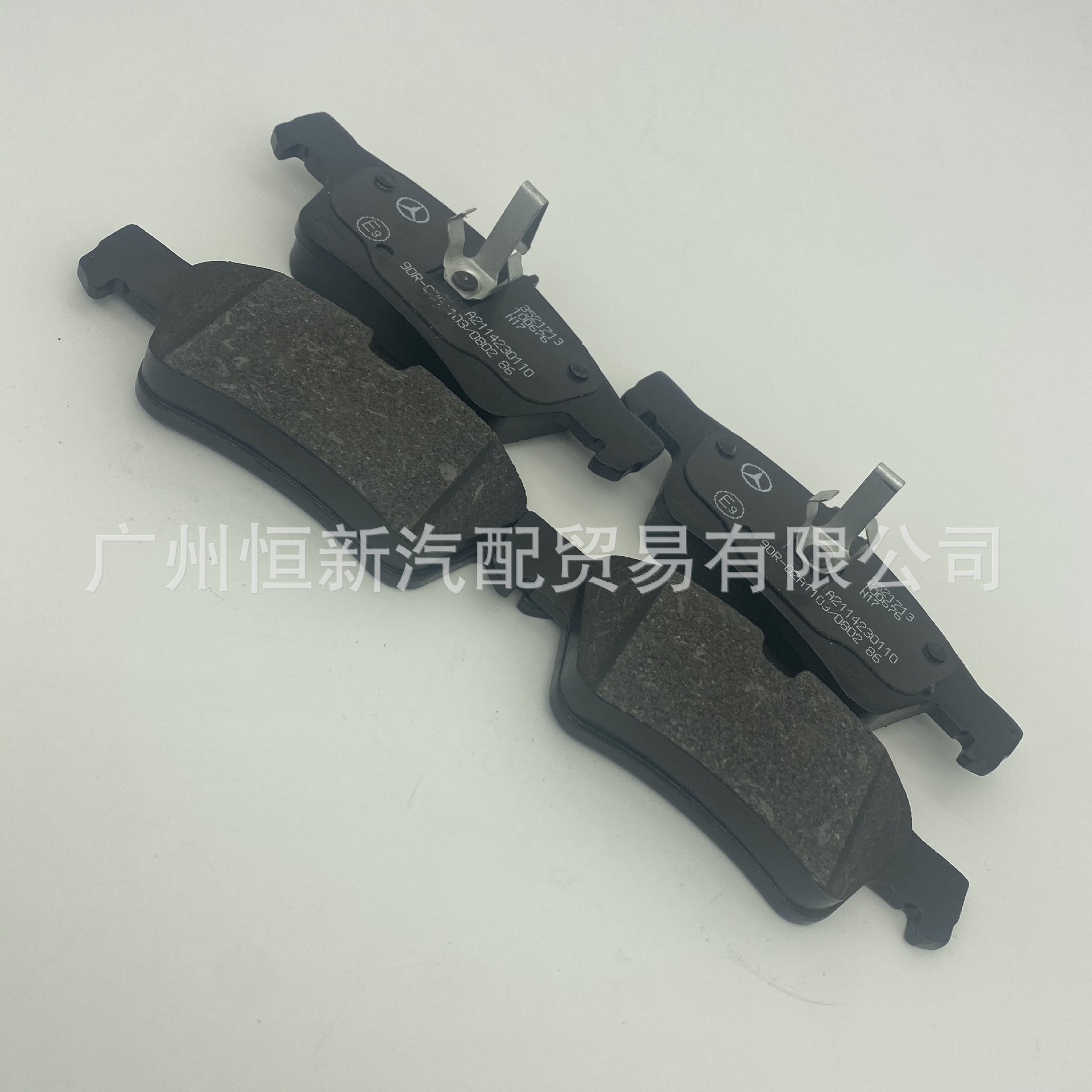 A0074201020适用于BENZ SL500 GLS500 E500 S500汽车后制动刹车片-阿里巴巴