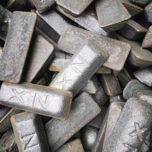 球墨铸铁 条形铁小块花色鲜艳打铁花专用白口铁易破碎花色白净-阿里巴巴