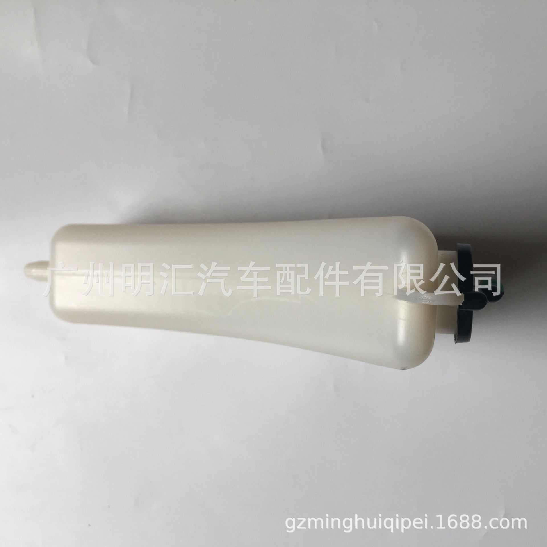 16470-0C040适用于丰田海拉克斯2TR 1TR发动机冷却液水箱副水壶-阿里巴巴