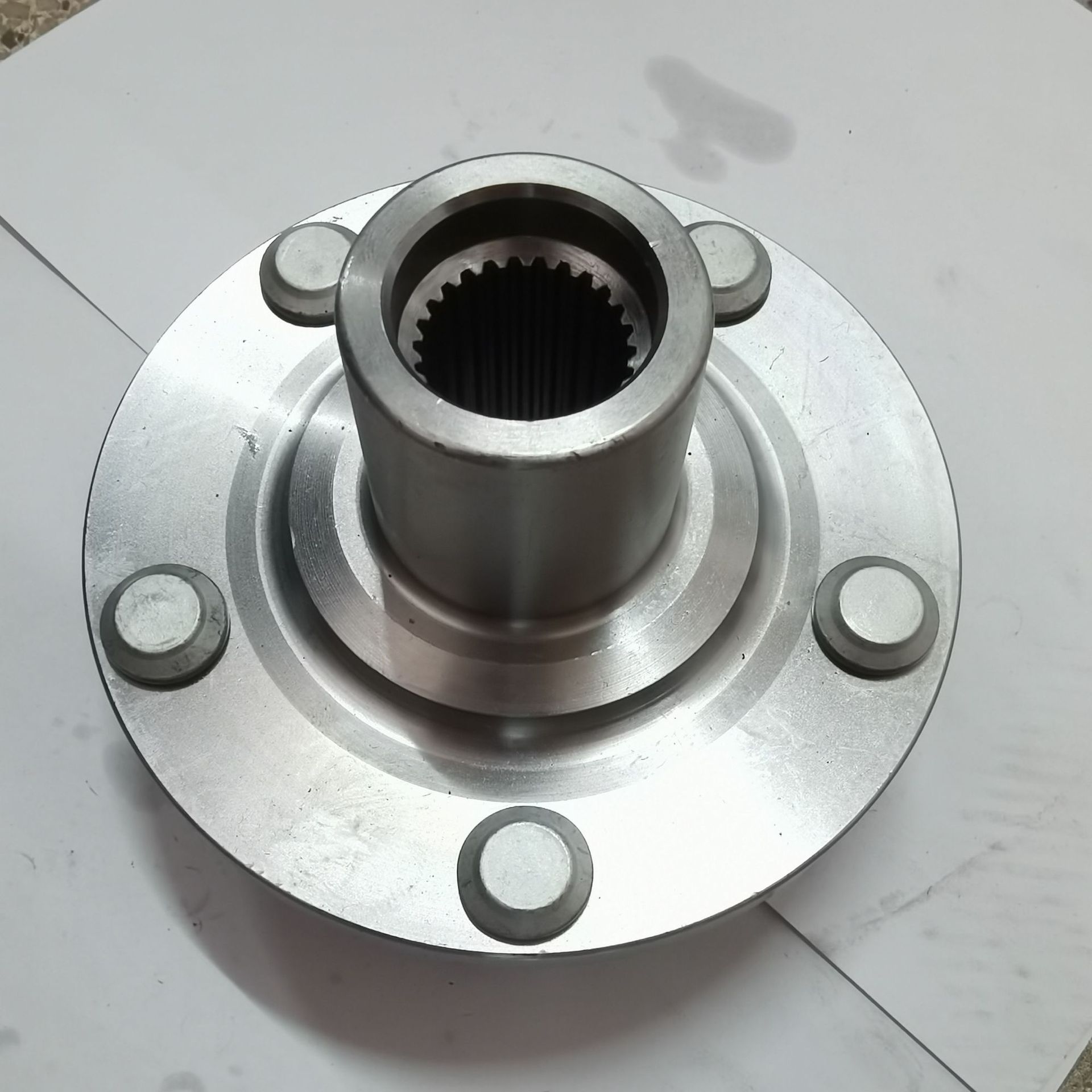 厂家供应 OE 43502-28090 汽车前轮壳轮毂轴头轮毂单元-阿里巴巴