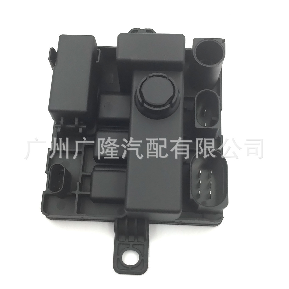 适用于宝马汽车 配电箱控制模块 集成电源控制模块12637591534-阿里巴巴