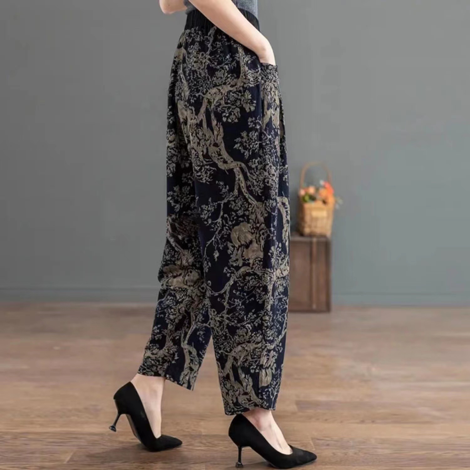 夏季新款哈伦裤女棉麻休闲九分裤松紧腰老爹裤宽松显瘦印花灯笼裤-阿里巴巴