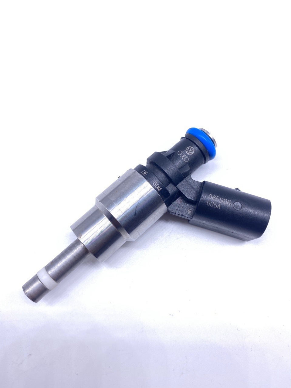 0261500020 06F906036A适用于奥迪A4 A6 S6 S8 喷油嘴 06E906036F-阿里巴巴