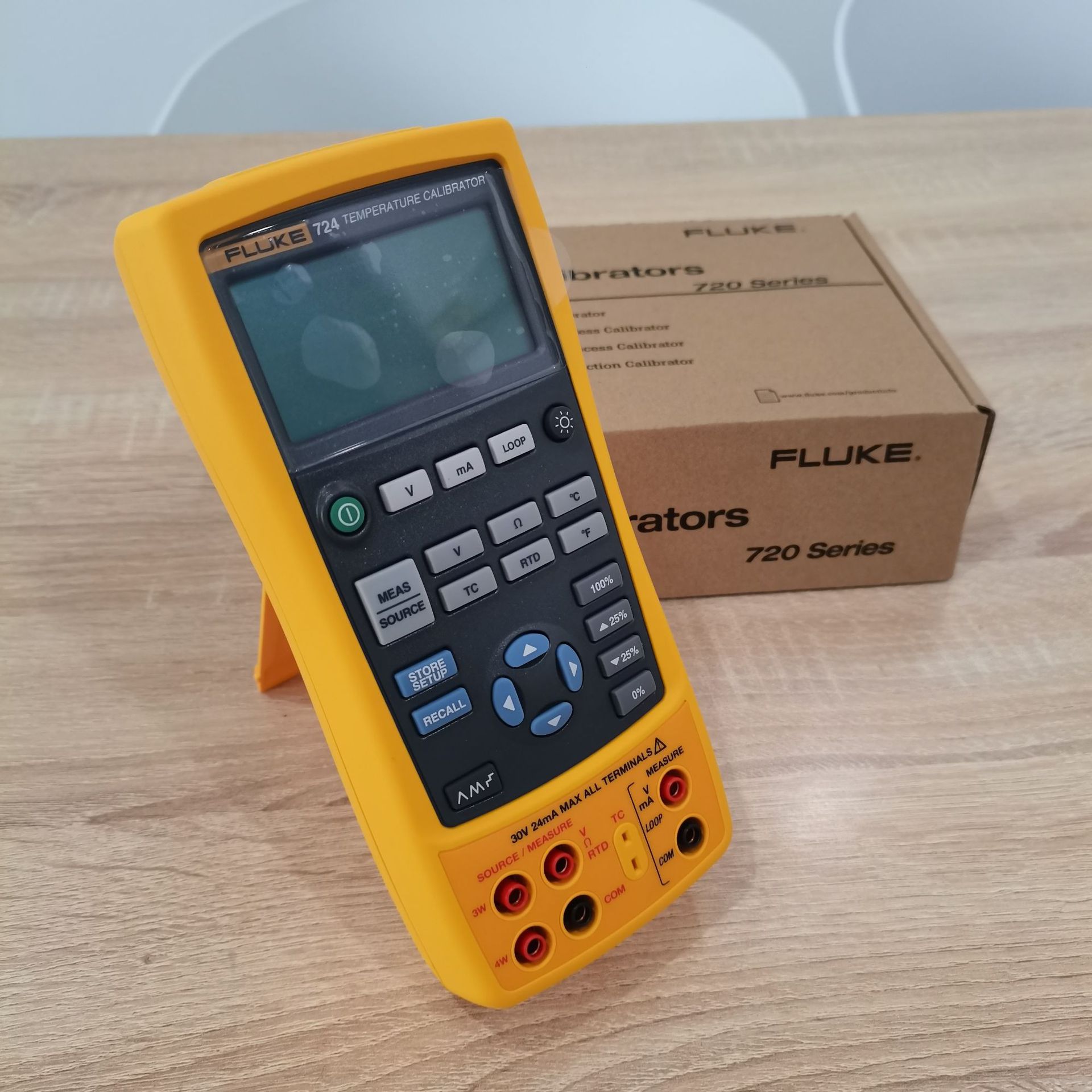 福禄克Fluke 724温度校准器 美国福禄克温度校准和检修的全能产品-阿里巴巴