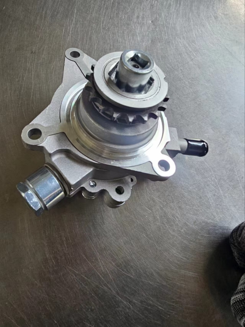 安雷仕 14650-EB70A适用于日产 NISSAN YD25 真空泵-阿里巴巴