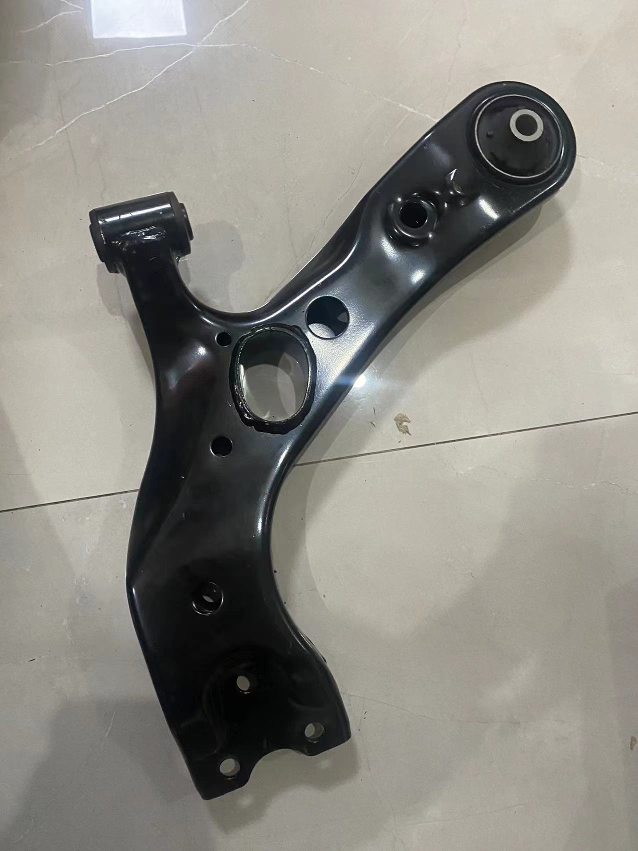 汽车悬架零件前下控制臂适用于RAV4 LEXUS 48069-42060-阿里巴巴