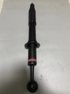 汽车配件右前减震器适用于HILUX 48510-80507-阿里巴巴