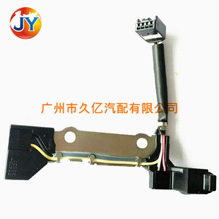 适用于丰田凯美瑞汉兰达89413-73010变速箱转速传感器89413-33030-阿里巴巴