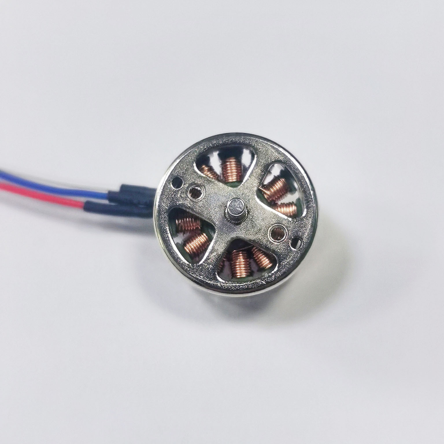 1503无刷电机无人机航模固定翼高转速3.7v马达暴力小风扇长寿电机-阿里巴巴