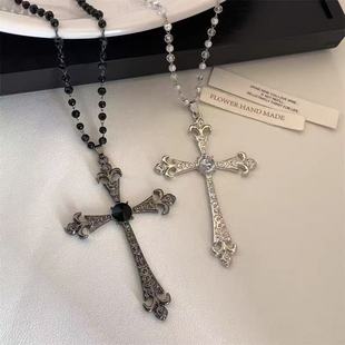 哥特风黑白十字架项链女秋冬长款卫衣毛衣链轻奢高级感亚比配饰-阿里巴巴