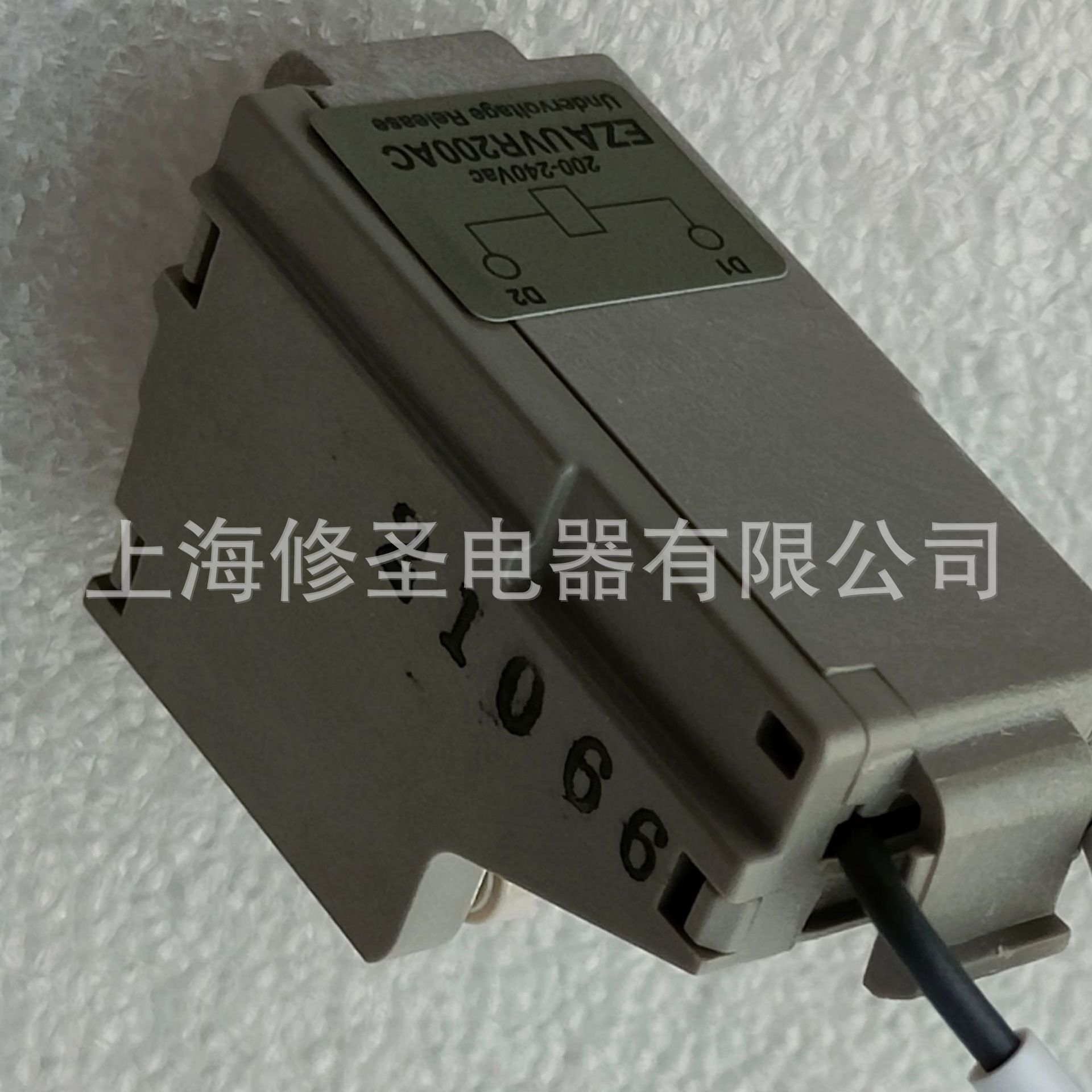 施耐徳全新原装断路器附件分合闸线圈失压欠压分励脱扣器按订货号-阿里巴巴