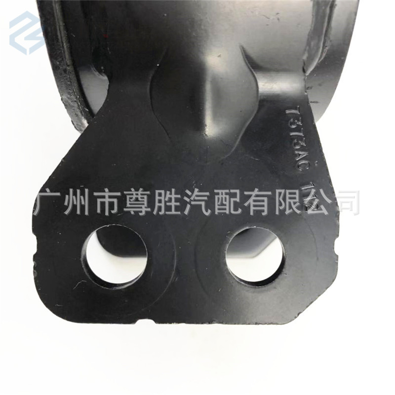 22782459 15897963适用于昂科雷前下控制臂衬套 前悬挂下摆臂胶套-阿里巴巴