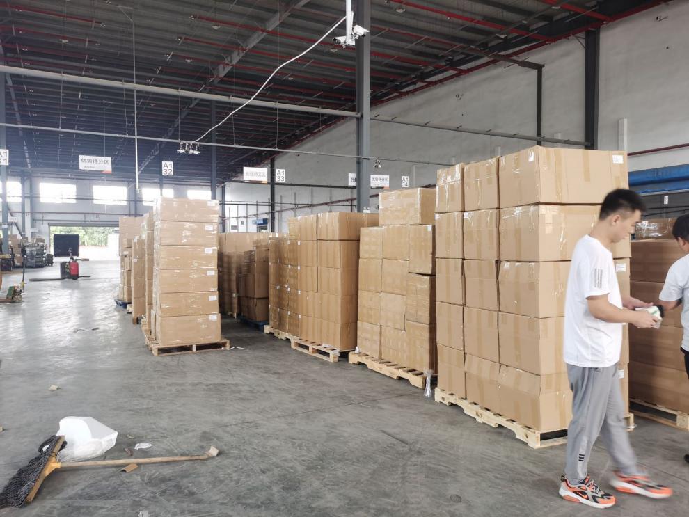 适用于2017-2019款GMCAcadia前保险杠格栅23159135汽车配件-阿里巴巴