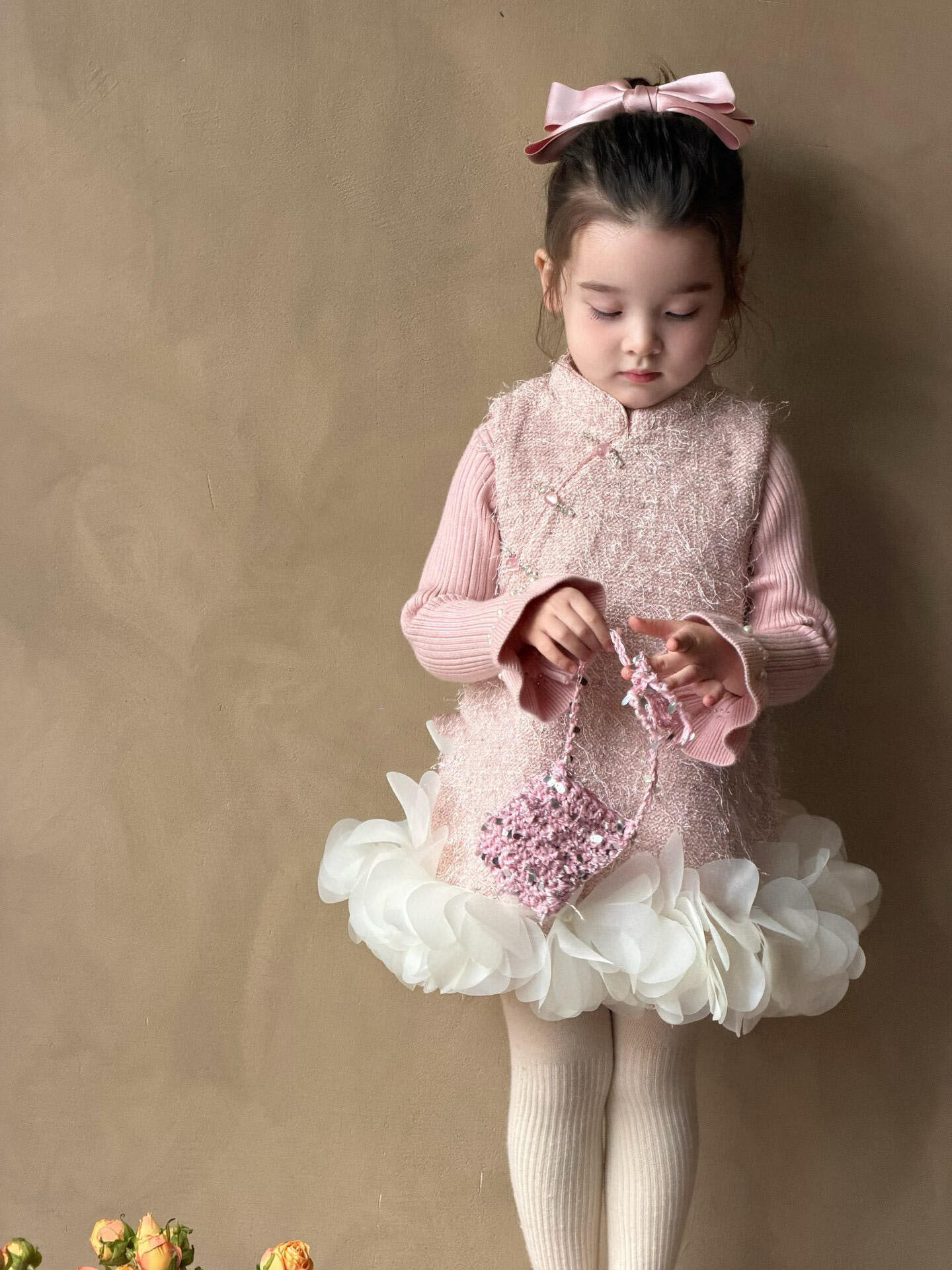 女童连衣裙2025秋冬新款儿童新中式国风旗袍裙女孩加绒花瓣裙年服-阿里巴巴