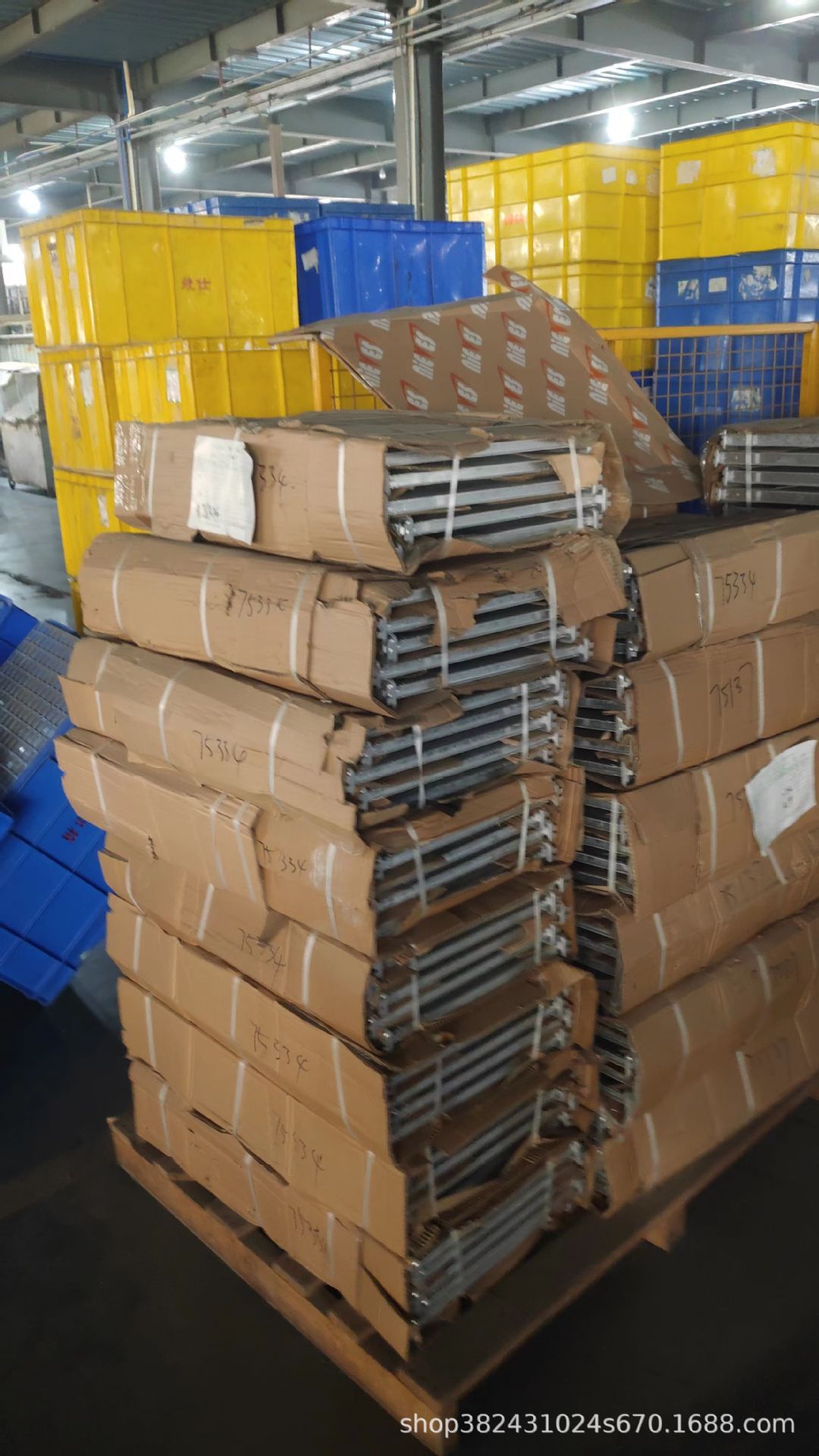 适用BMW 535I水箱17118615454 17107562587 17117605644-阿里巴巴