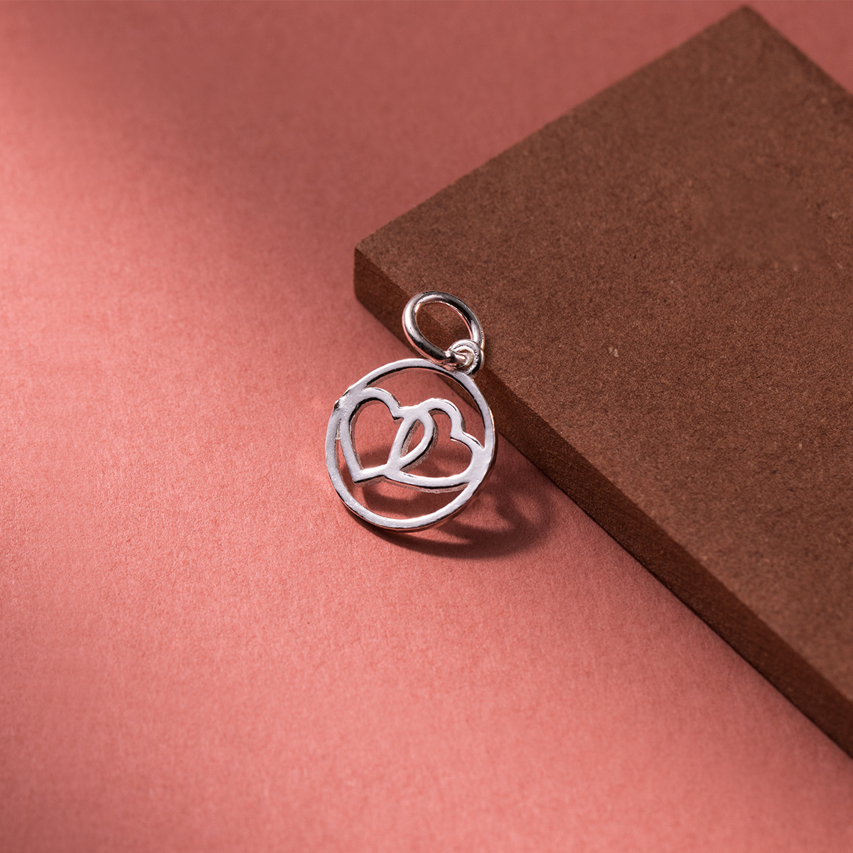 S925纯银镂空圆牌心形吊坠DIY手串几何挂件手工编绳材料配件S0557-阿里巴巴