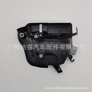 51217011247适用于宝马E46前门锁机 门锁执行器闭锁器51217011250-阿里巴巴