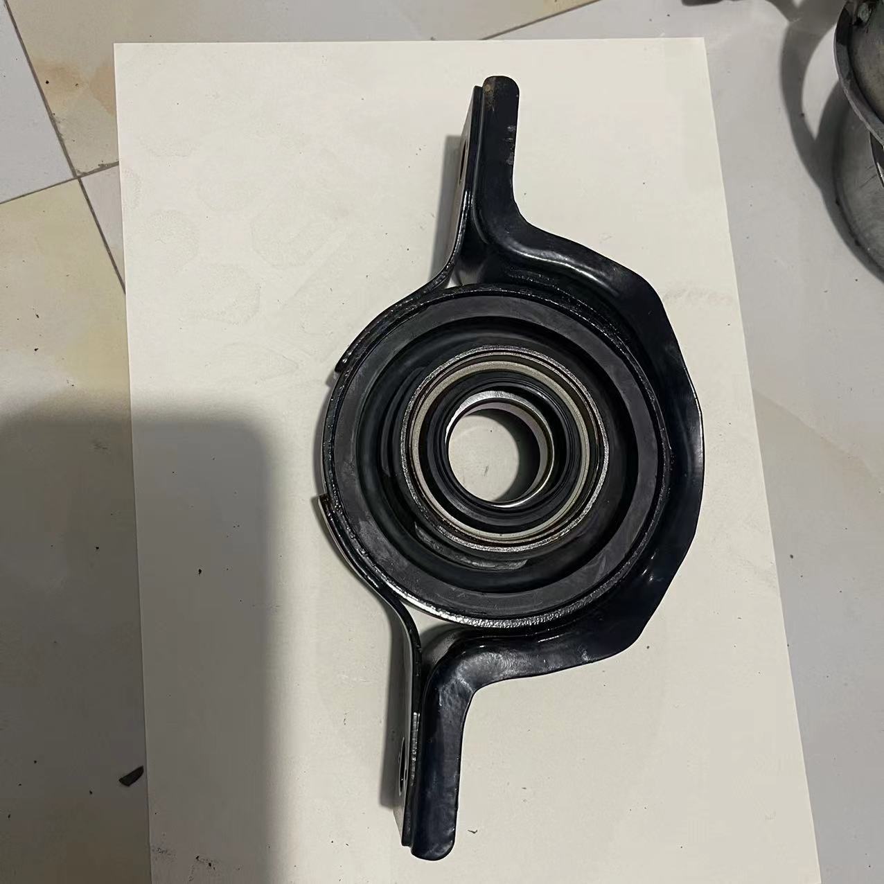 厂家供应 汽车传动轴吊架 圣达菲新途胜 49575-2B000-阿里巴巴