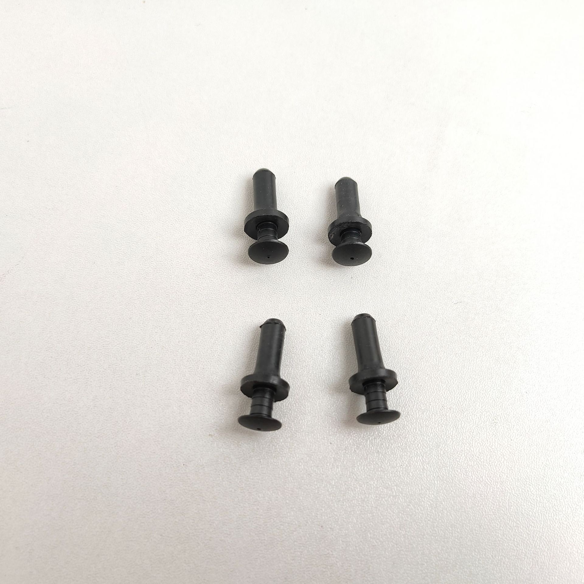 固定夹铆钉 多用途铆钉 适用于奔驰W207W211E63 A0009915940 黑色-阿里巴巴