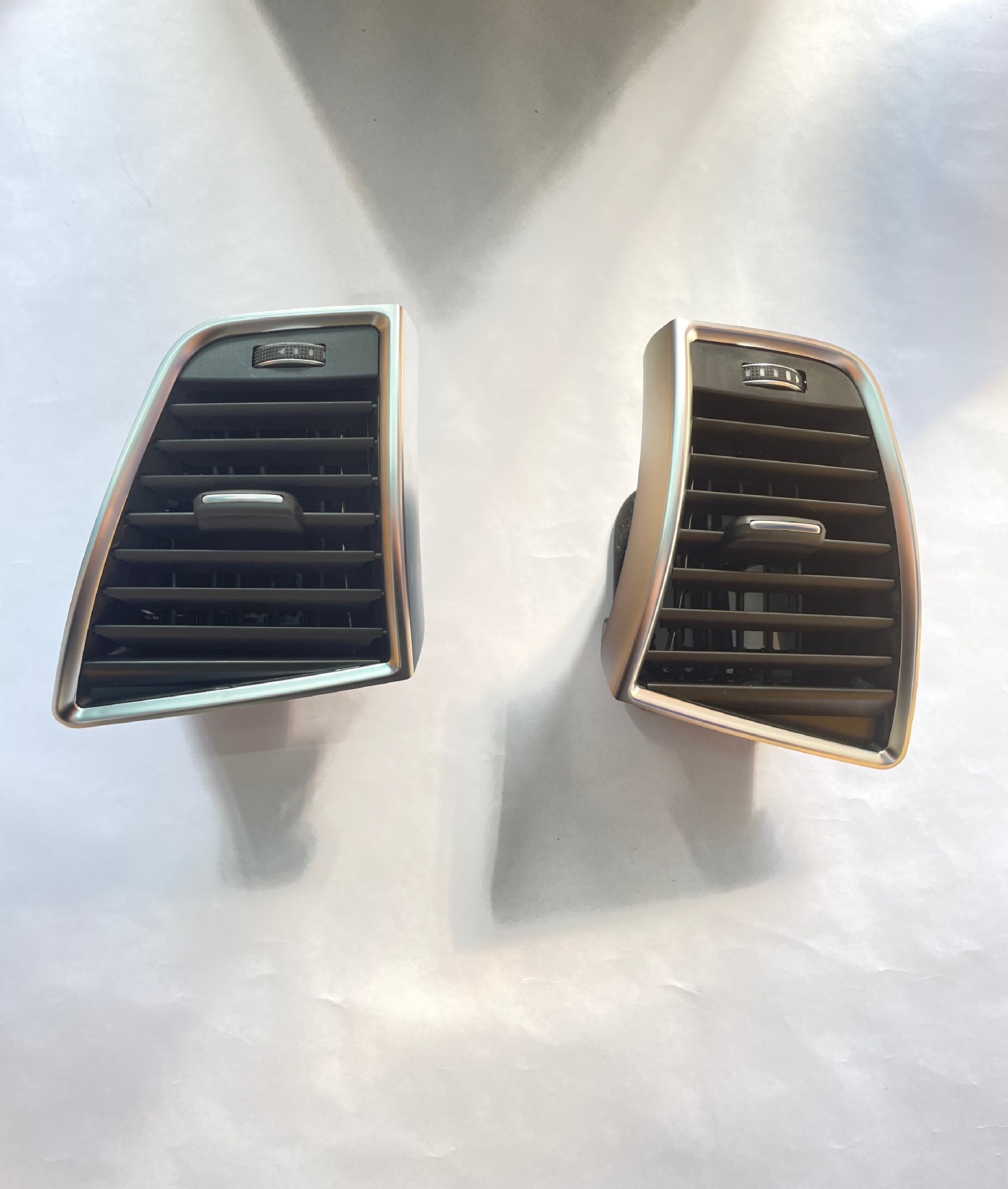 适用于奥迪Q5 09-18空调出风口总成 左/右 8R1820901 8R1820902-阿里巴巴