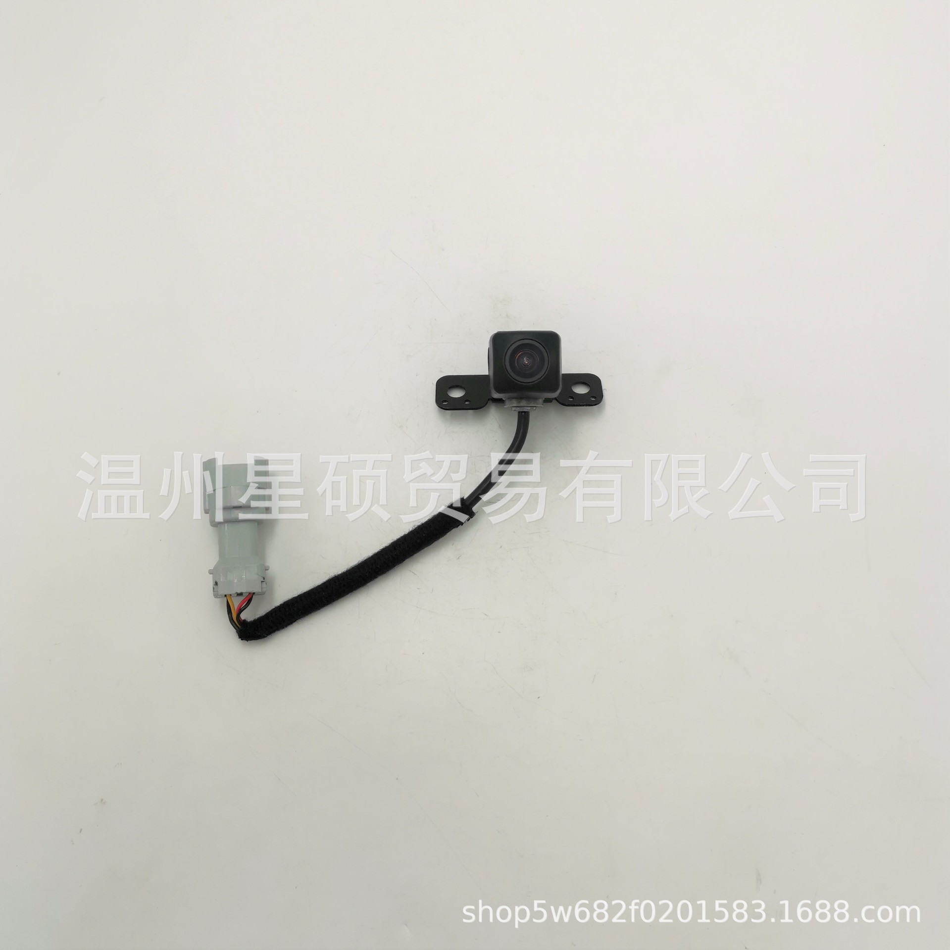 95760-2W000适用于现代起亚 13-16 Santa Fe 后视摄像头 倒车影像-阿里巴巴