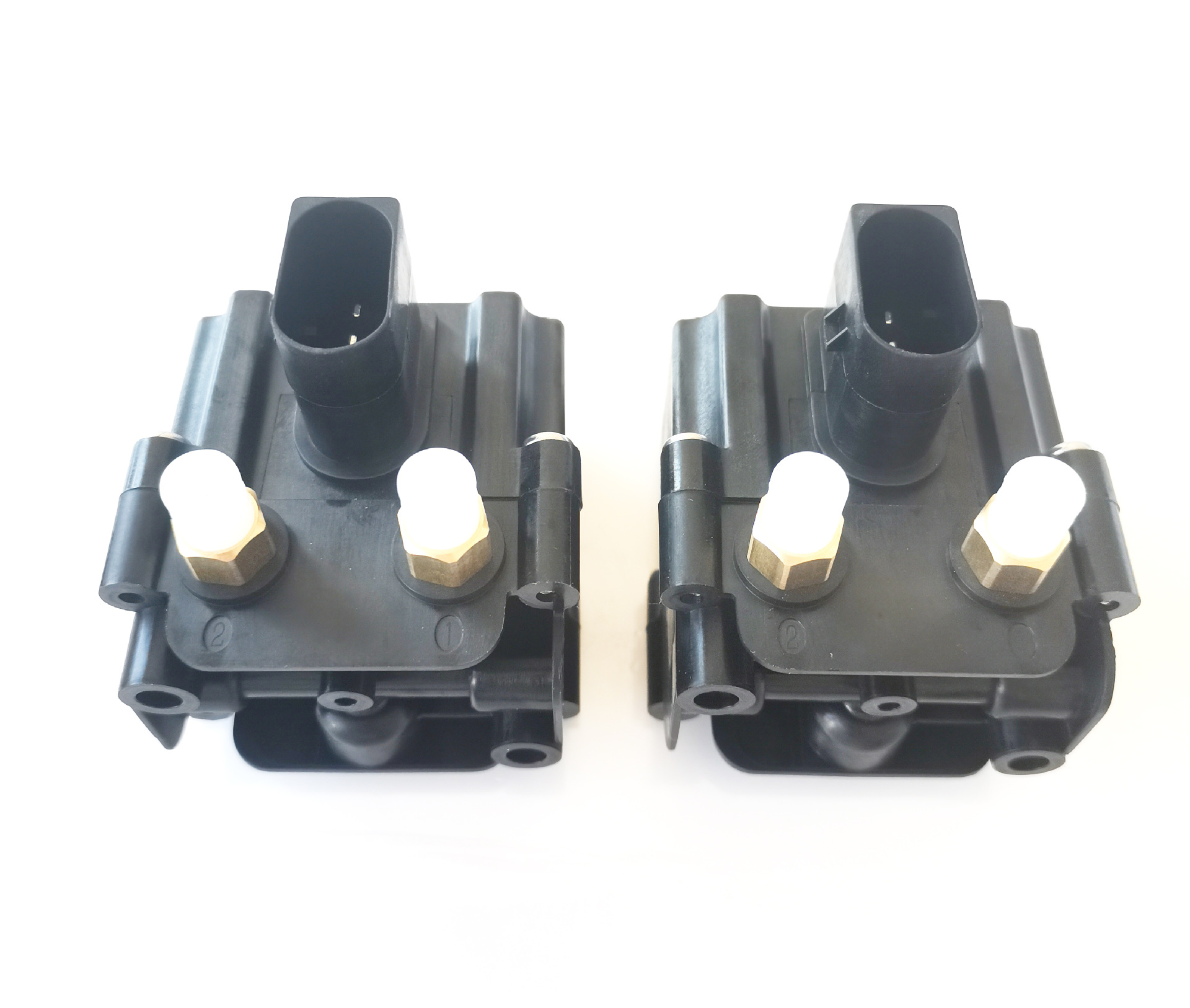 37206789450分配阀37206875176适用宝马F02电磁阀块37206784137-阿里巴巴