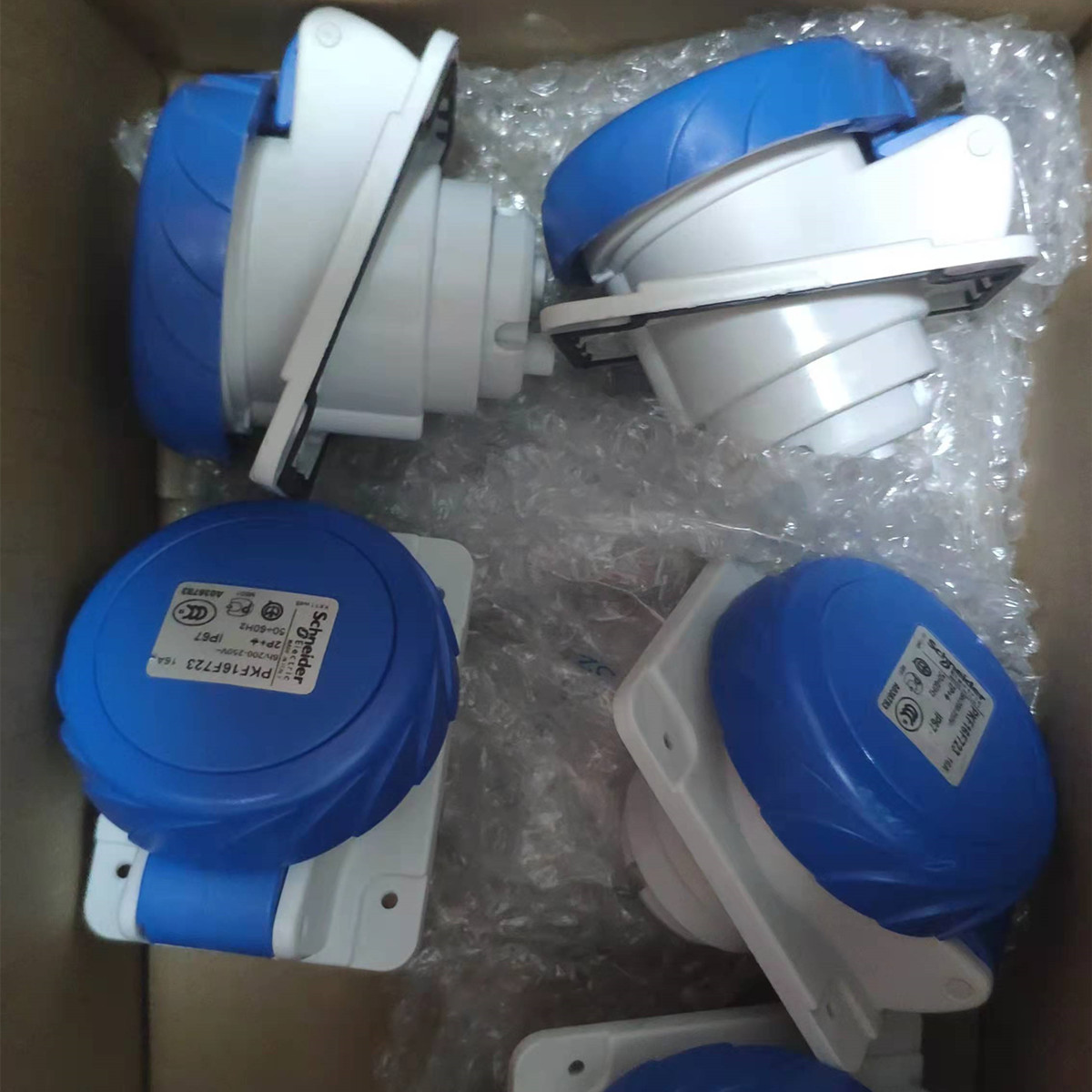 施耐德代理国外订货工业接头PKF16F415 F34 F35/81286连接器-阿里巴巴