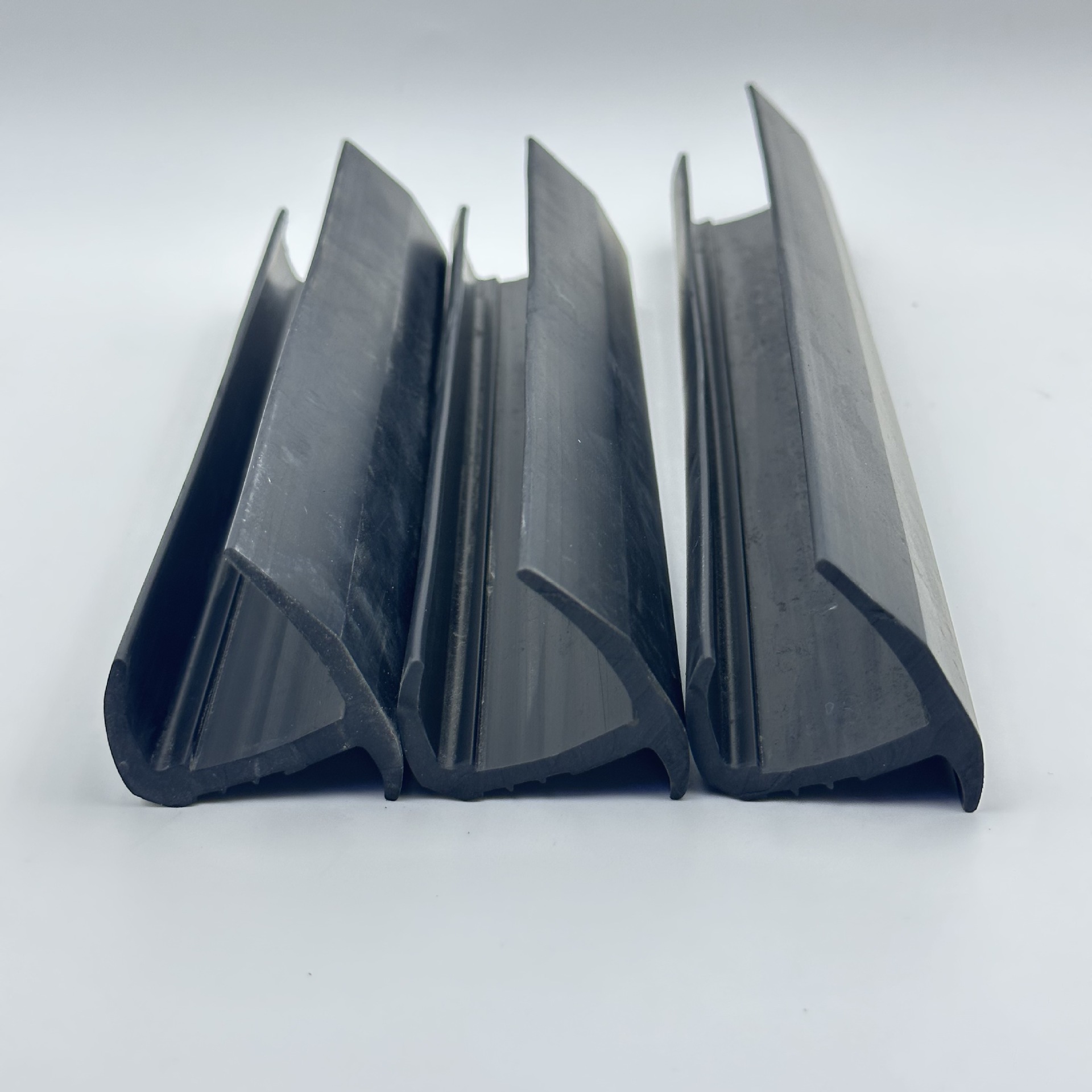 T-shaped container sealing strip side door of carriage grain depot door ...