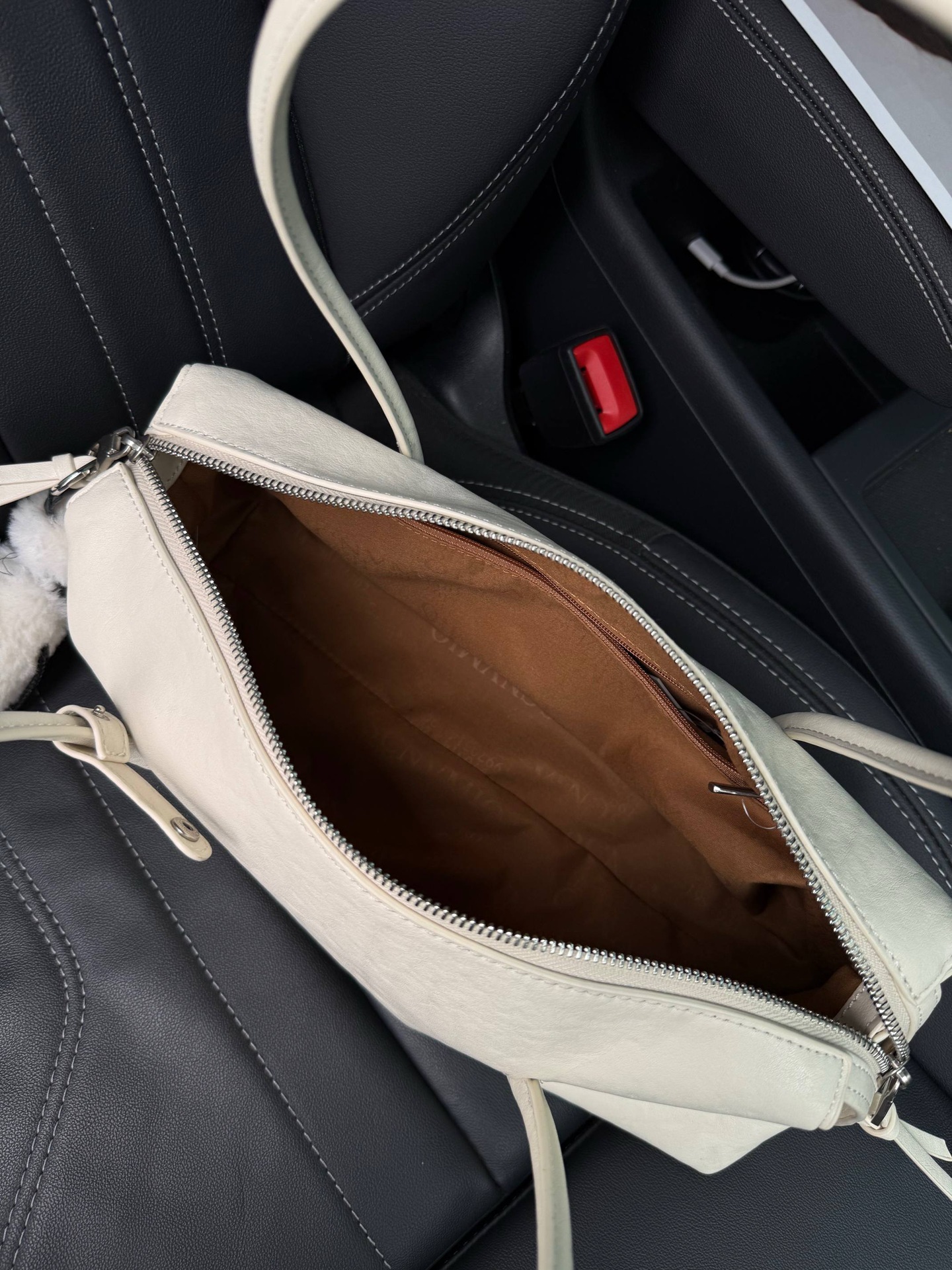 大容量保龄球托特包女2026新款百搭极简风单肩包腋下手提波士顿包-阿里巴巴