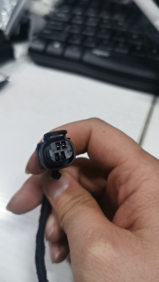 3C0973704 3C0 973 704 线束插头朗逸新帕萨特-阿里巴巴