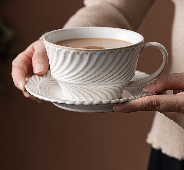 花边复古咖啡杯高颜值咖啡杯子陶瓷家用精致竖纹挂耳咖啡杯碟新款-阿里巴巴