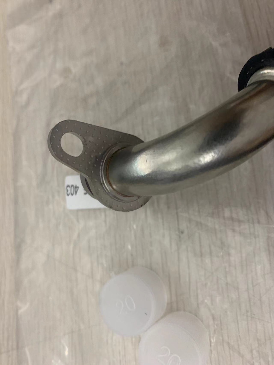 适用于宝马E70N E71 E82 涡轮增压器回油管 11427585403 回油管道-阿里巴巴