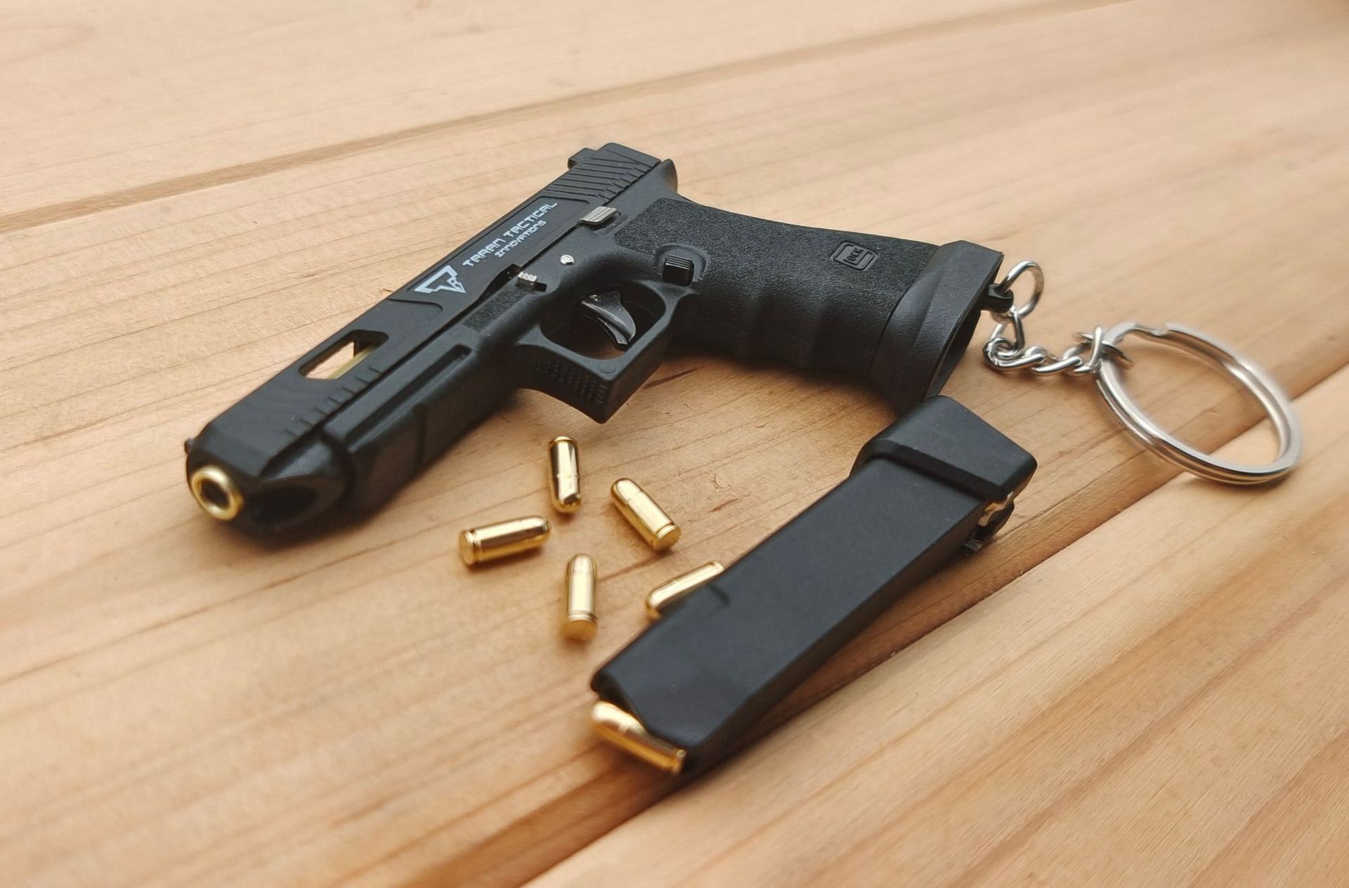 1: 3 Metal Empire G34TTI model Gun toy keychain Metal Glock Glock GLOCK ...