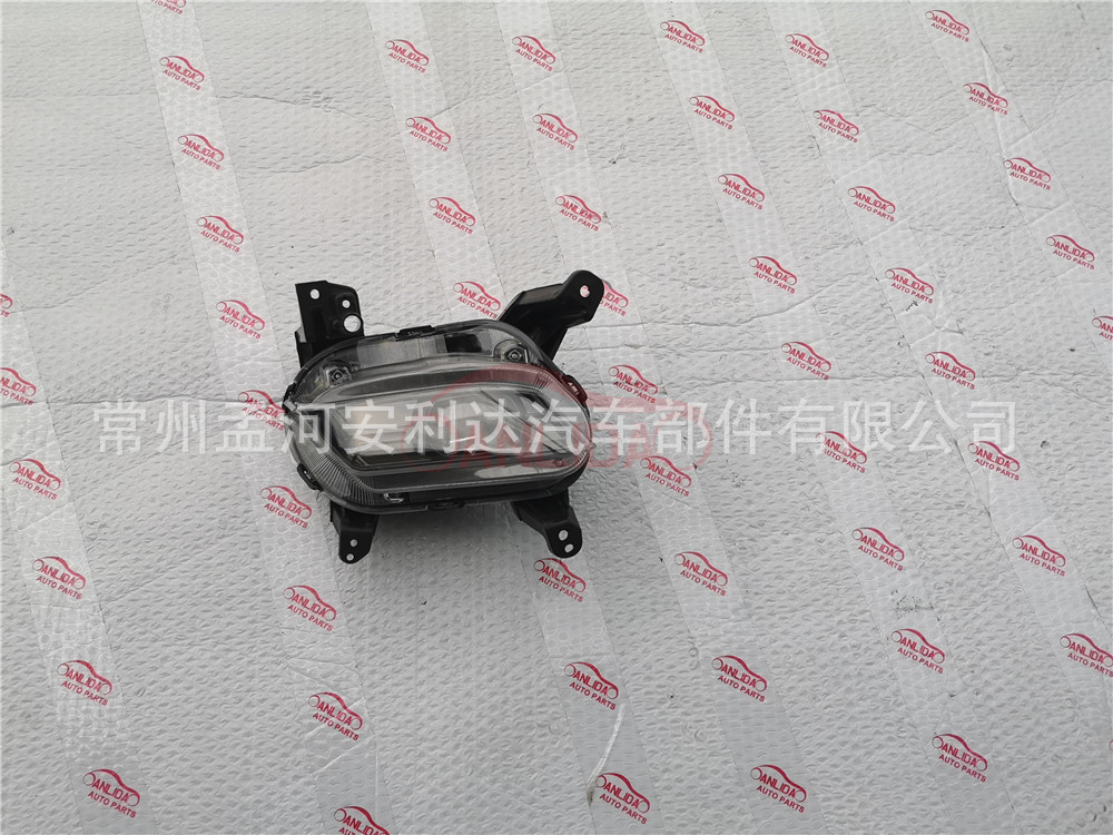 92201-S1100 92202-S1100 胜圣达菲2019雾灯日行灯LED大灯中网杠-阿里巴巴