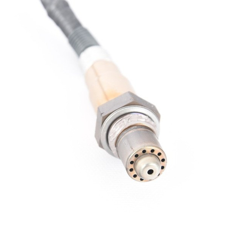 适用宝马 F01 F02 F03 F04 F20前氧传感器11787595353 0258027005-阿里巴巴