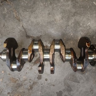 适配桑塔纳1.8L AJR AYJ发动机曲轴0261051014-阿里巴巴