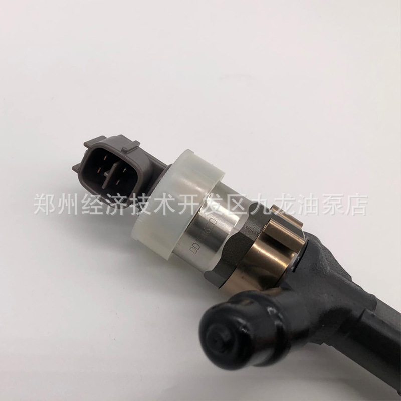 095000-0740喷油器095000-0750 23670-30010 23670-30020适用丰田-阿里巴巴