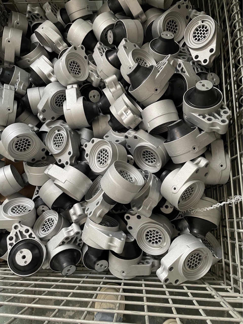 A5674A5690A5822A5823发动机支架安装套件适用于道奇机脚架底盘-阿里巴巴