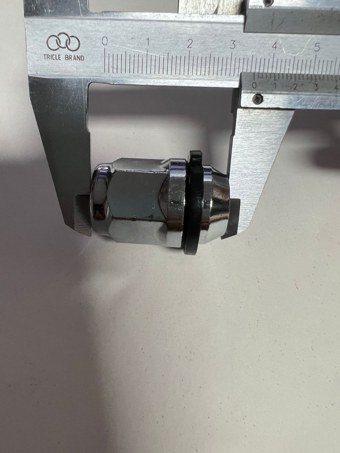 适用现代起亚千里马铁圈 车轮螺丝螺母 52950-24000 轮胎螺丝螺帽-阿里巴巴